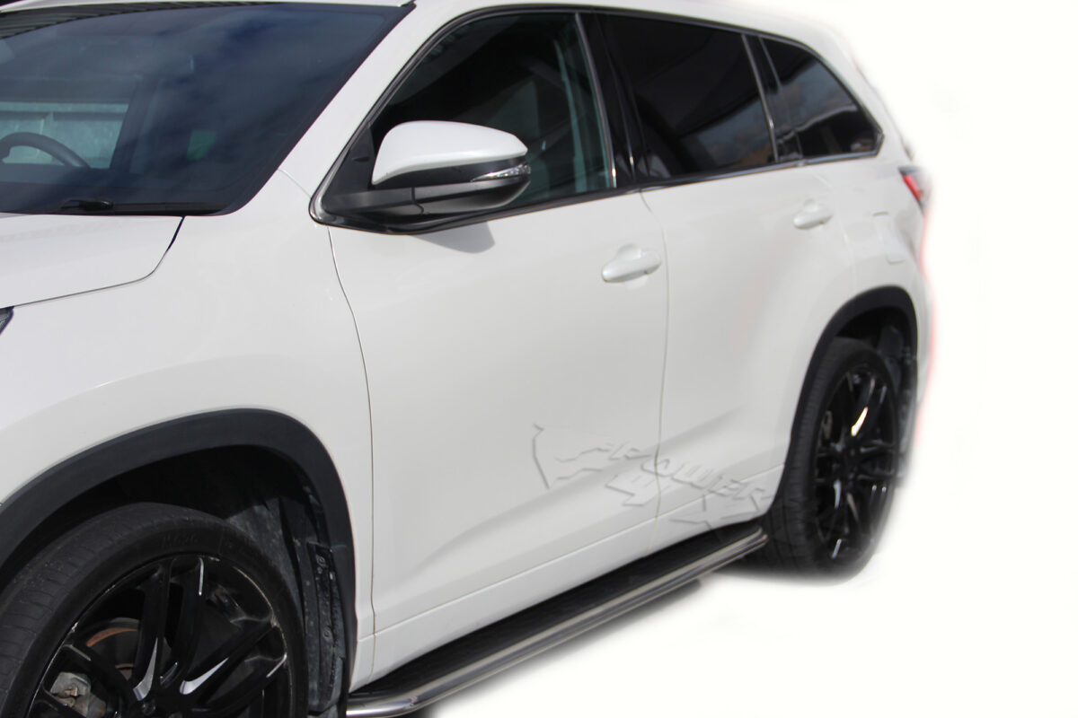 POWERFUL Side Steps for Toyota Highlander 2013-2020 - Powerful 4X4